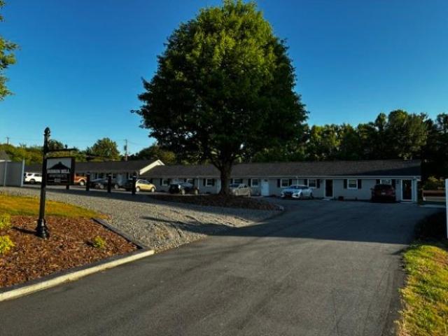 2 Br, 1 bath, Condo 800 Dodson Mill Rd