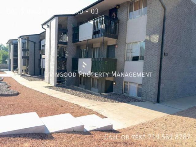 2 Br, 1 bath, Condo 801 S Union Boulevard