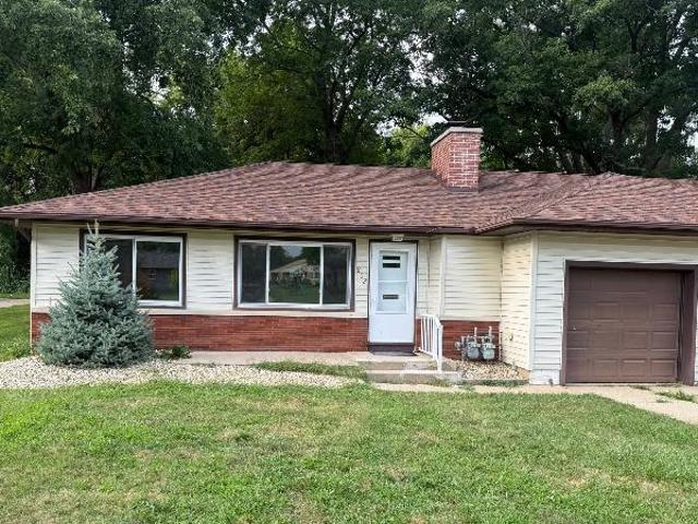 2 Br, 1 bath, Condo 802 Crestview Dr