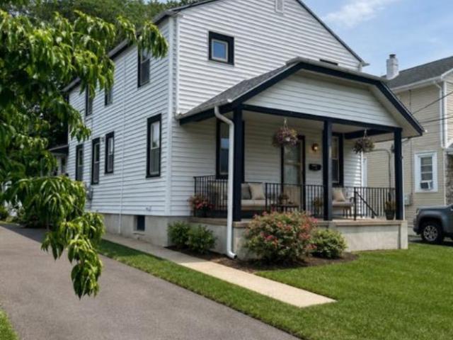 2 Br, 1 bath, Condo 803 Burke St