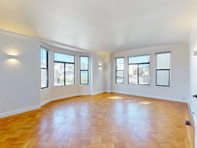 2 Br, 1 bath, Condo 8045 Geary Blvd