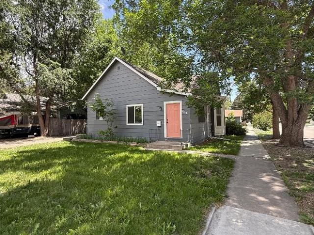2 Br, 1 bath, Condo 804 E 7th St