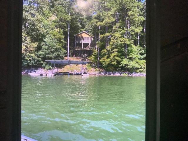 2 Br, 1 bath, Condo 810 Big Oak Lane
