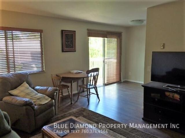 2 Br, 1 bath, Condo 810 Regal Rd
