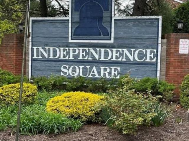 2 Br, 1 bath, Condo 8111 Revere Place