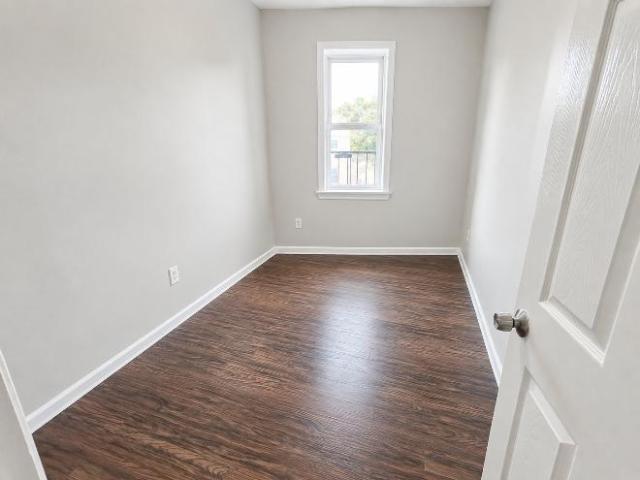 2 Br, 1 bath, Condo 812 Clinton Ave