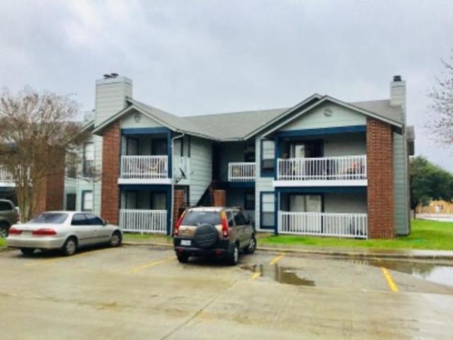 2 Br, 1 bath, Condo 812 Station St