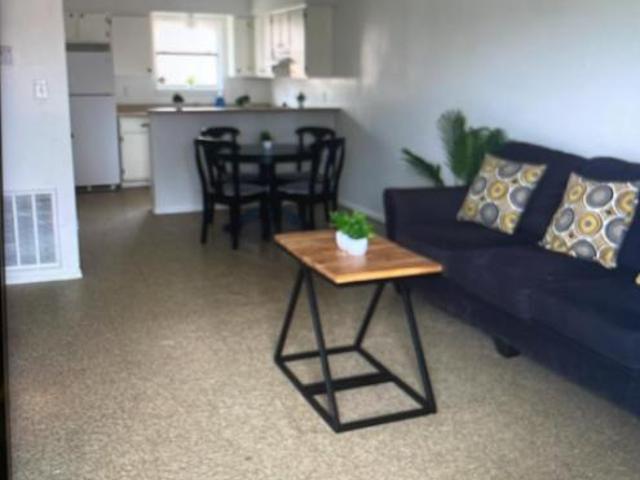 2 Br, 1 bath, Condo 814 N 26th St