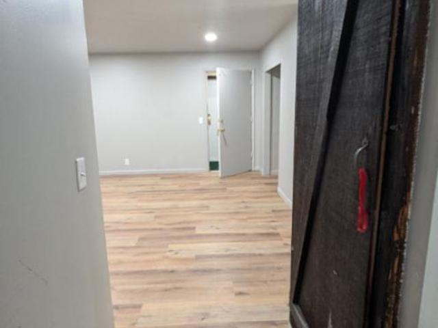 2 Br, 1 bath, Condo 815 E Wayne Ave
