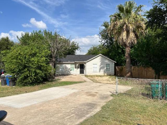 2 Br, 1 bath, Condo 818 Hampton St