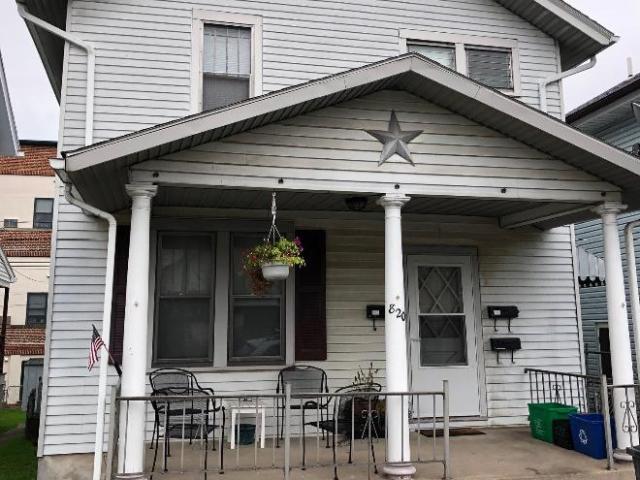 2 Br, 1 bath, Condo 820 Bridge St