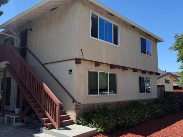 2 Br, 1 bath, Condo 831 Opal Dr