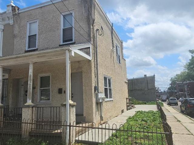 2 Br, 1 bath, Condo 834 E Chelten Avenue