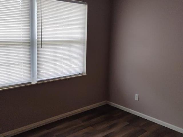 2 Br, 1 bath, Condo 840 Center Ave