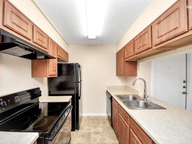 2 Br, 1 bath, Condo 8415 Hearth Dr