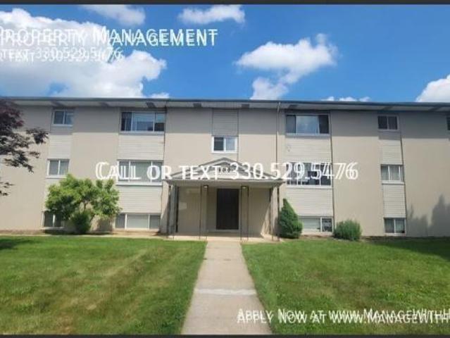 2 Br, 1 bath, Condo 841 Silvermeadow