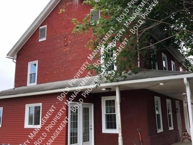 2 Br, 1 bath, Condo 8424 Lancaster Ave