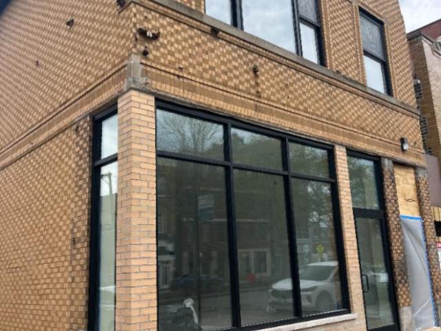 2 Br, 1 bath, Condo 846 N Ashland