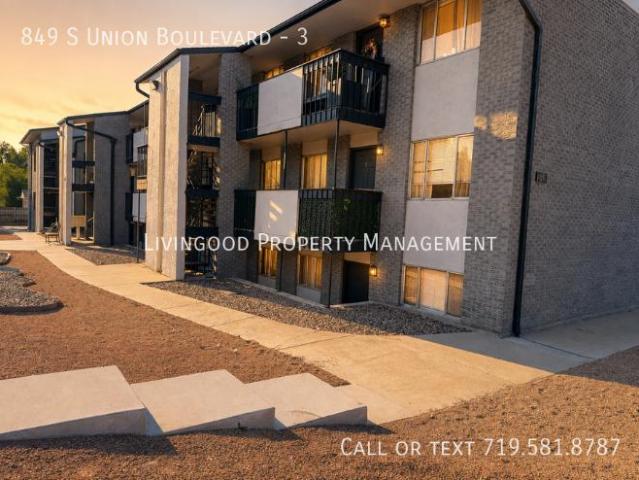 2 Br, 1 bath, Condo 849 S Union Boulevard