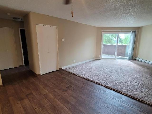 2 Br, 1 bath, Condo 8585 SW Canyon Ln