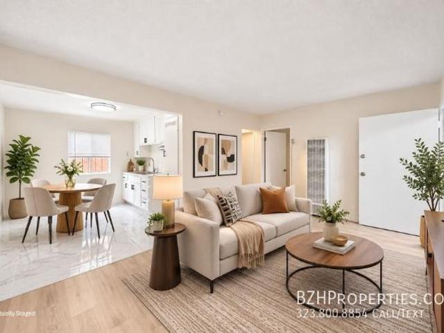 2 Br, 1 bath, Condo 8633 Denver Ave