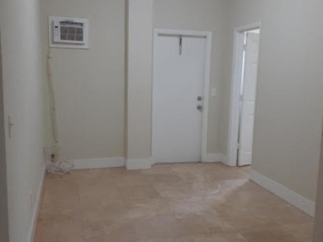 2 Br, 1 bath, Condo 873 F Rd