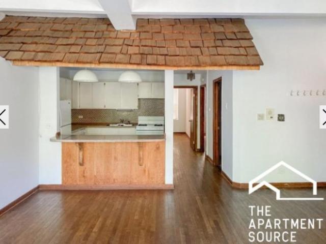 2 Br, 1 bath, Condo 877 West Lill Ave