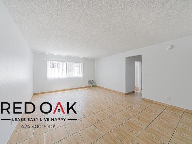 2 Br, 1 bath, Condo 8828 Memory Park Ave