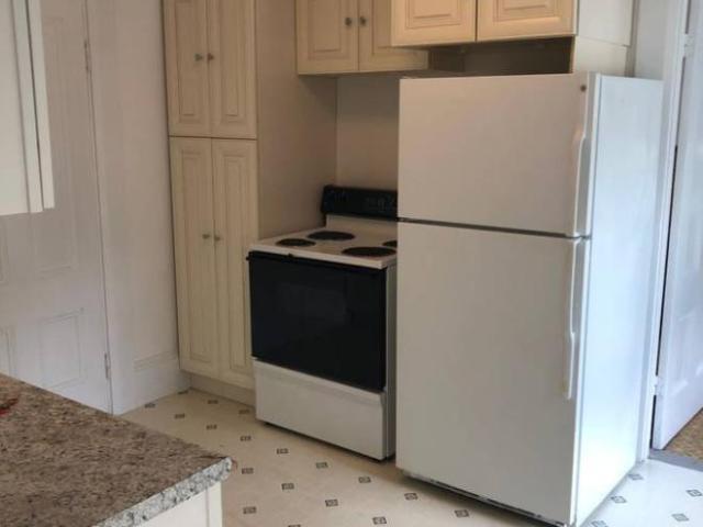 2 Br, 1 bath, Condo 88 Main St