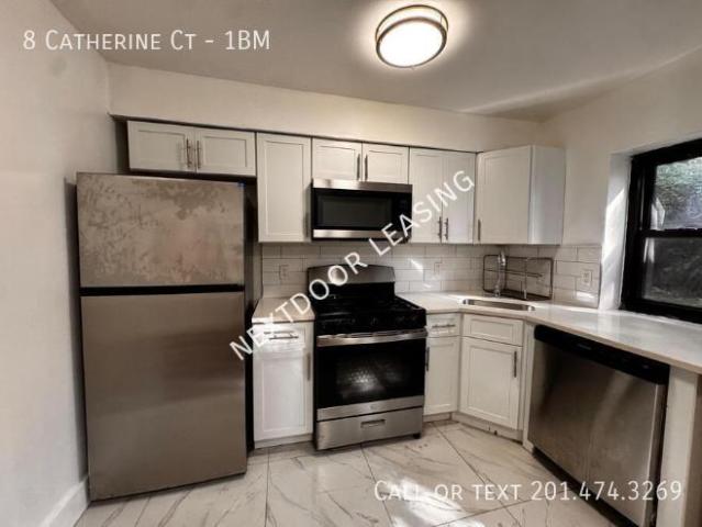 2 Br, 1 bath, Condo 8 Catherine Ct
