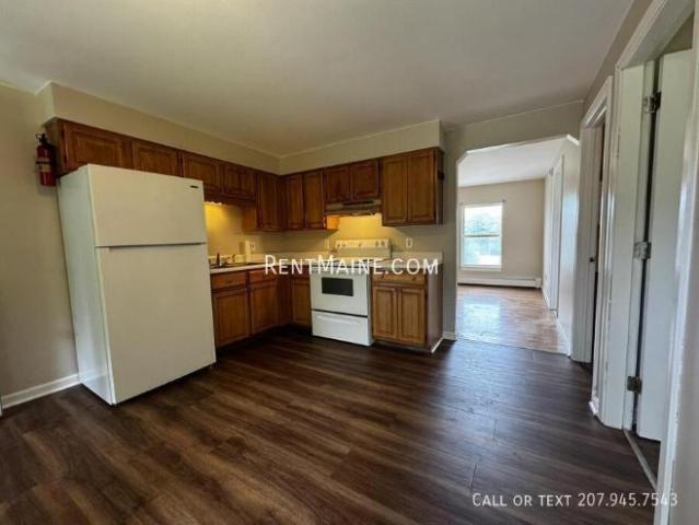 2 Br, 1 bath, Condo 8 Priest Hill Rd Apt