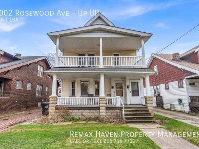 2 Br, 1 bath, Condo 9002 Rosewood Ave