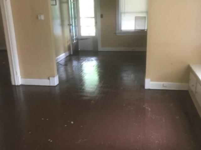 2 Br, 1 bath, Condo 9014 Laisy Ave