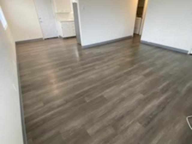 2 Br, 1 bath, Condo 904 S 42nd Ave
