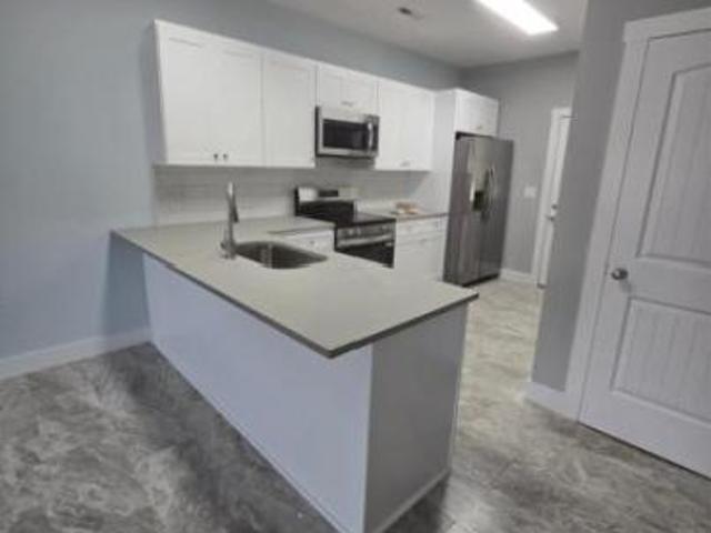 2 Br, 1 bath, Condo 906 Firestone Ln