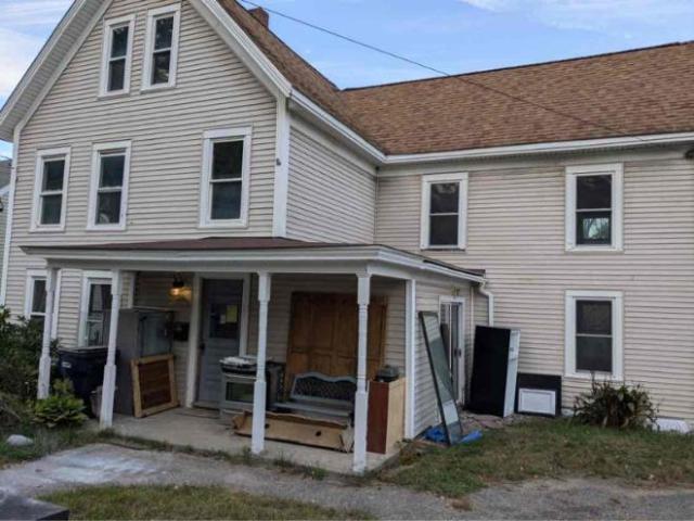 2 Br, 1 bath, Condo 90 Elm Street