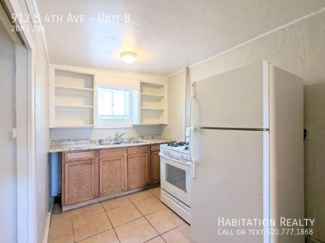 2 Br, 1 bath, Condo 912 S 4th Ave