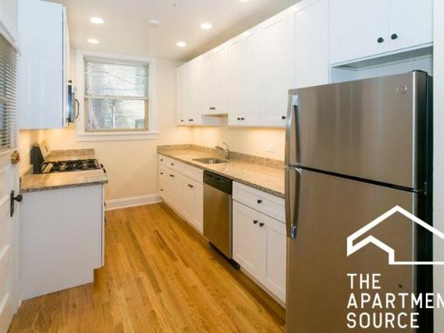 2 Br, 1 bath, Condo 914 Crain St #b 3n