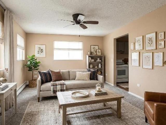 2 Br, 1 bath, Condo 9151 Fontaine Street