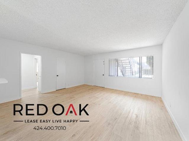 2 Br, 1 bath, Condo 915 Mount Olive Dr