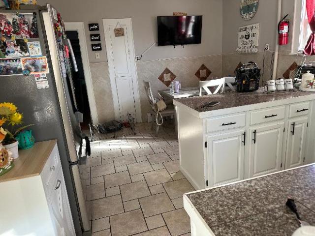 2 Br, 1 bath, Condo 919 Camplain Rd