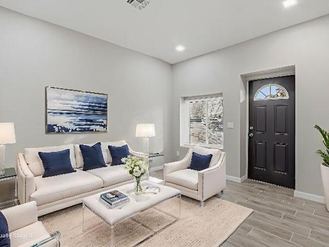 2 Br, 1 bath, Condo 9207 Santa Rosalia