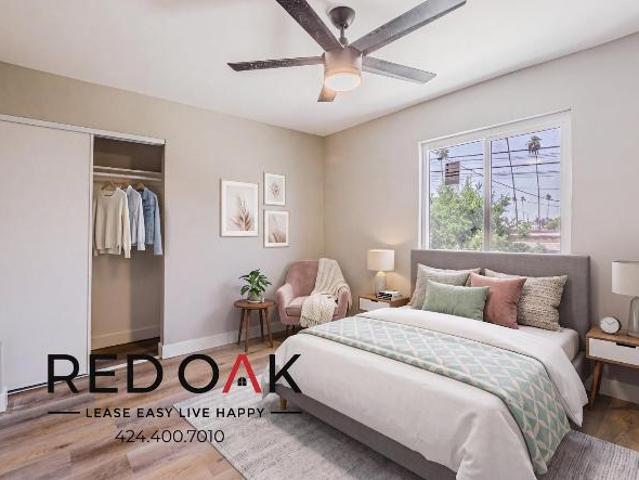 2 Br, 1 bath, Condo 921 W 82nd Street