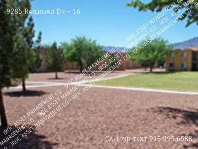 2 Br, 1 bath, Condo 9285 Railroad Dr