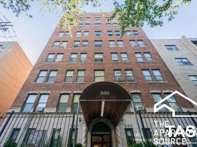 2 Br, 1 bath, Condo 940 West Winona St