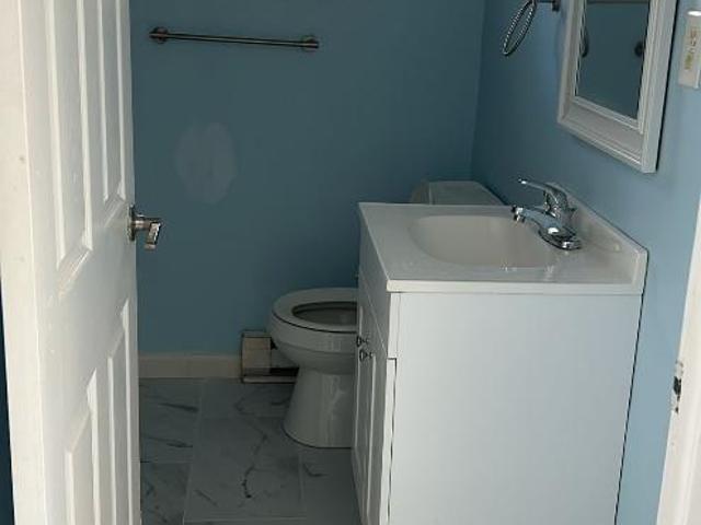 2 Br, 1 bath, Condo 9544 5th Bay St