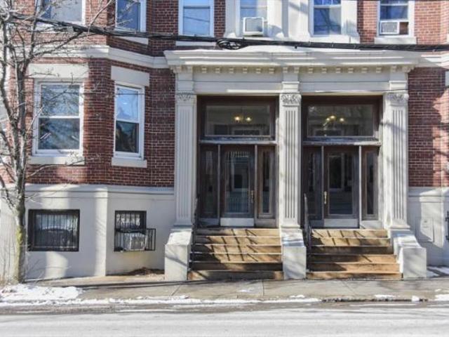 2 Br, 1 bath, Condo 96 Saint Paul