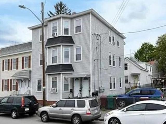 2 Br, 1 bath, Condo 973 Central St