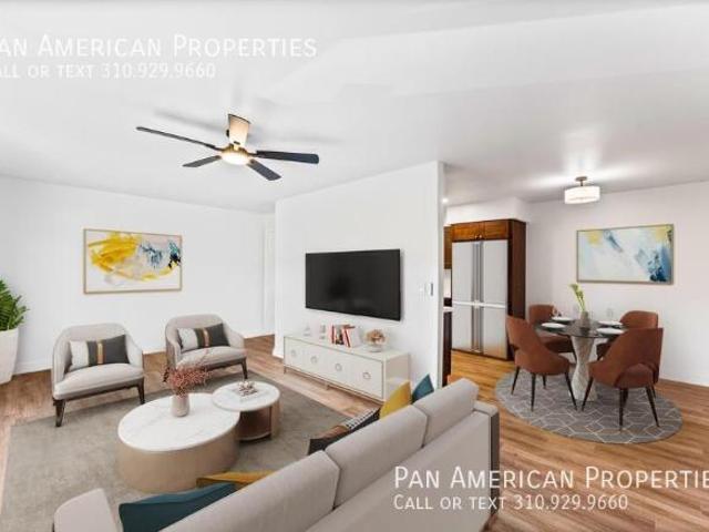 2 Br, 1 bath, Condo 975 Laguna Dr