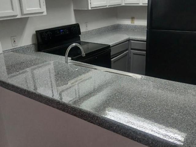2 Br, 1 bath, Condo 9829 Walnut St